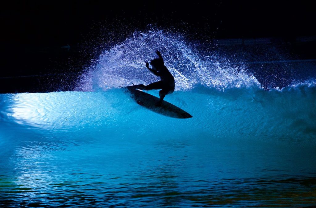 Wavegarden Night surfing experiment - Wavegarden