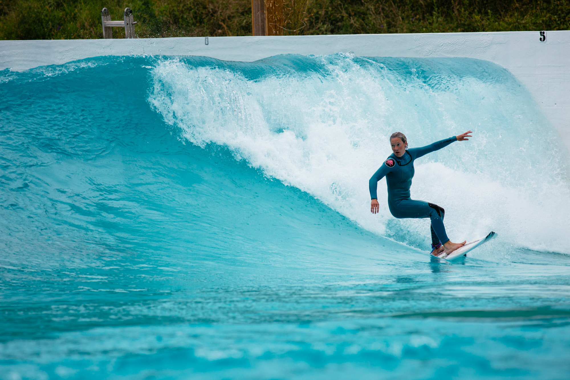 Wavegarden Green light given to build a Wavegarden Cove in Scotland ...