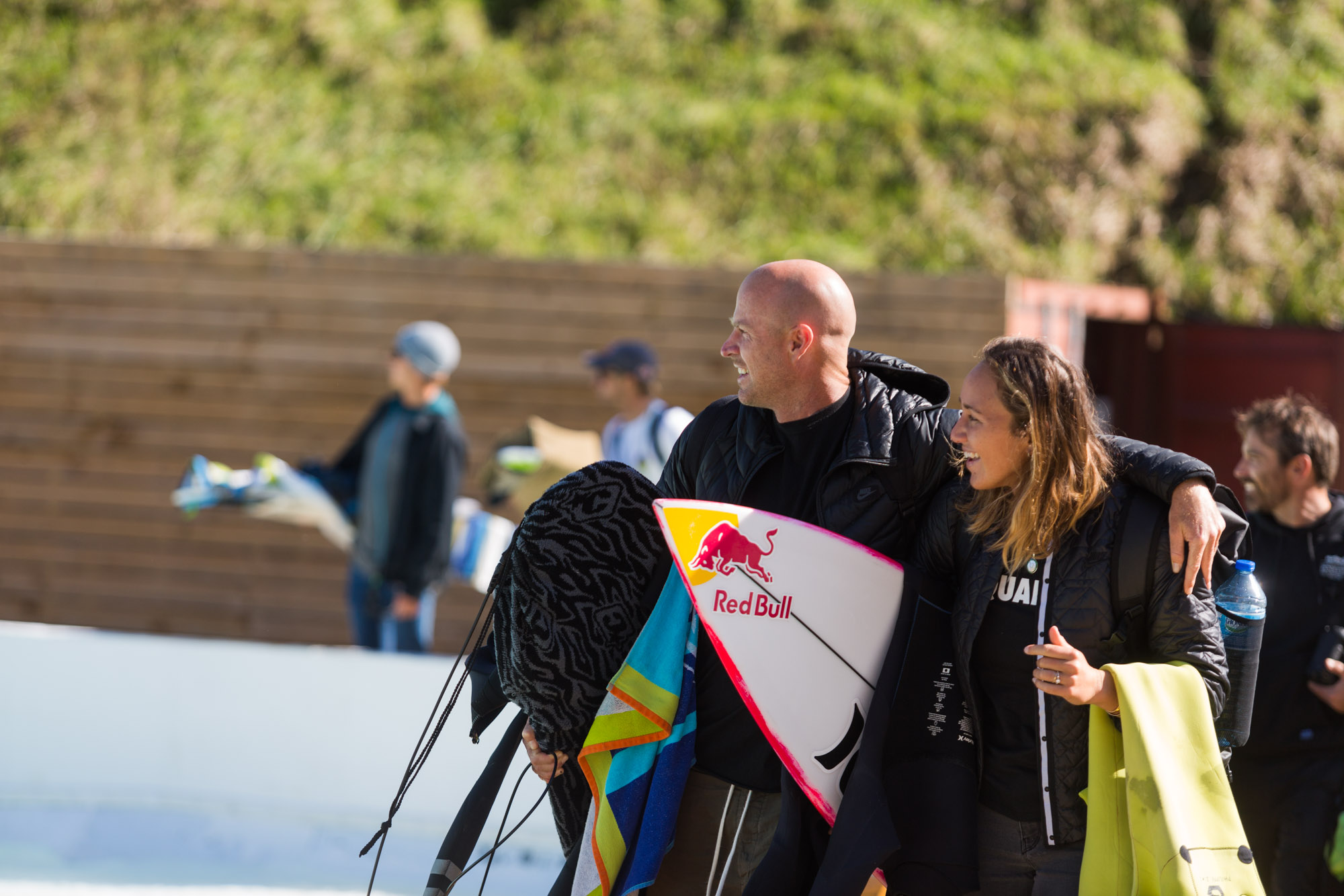 Wavegarden Mayhem Surf Team shred the Wavegarden Cove - Wavegarden