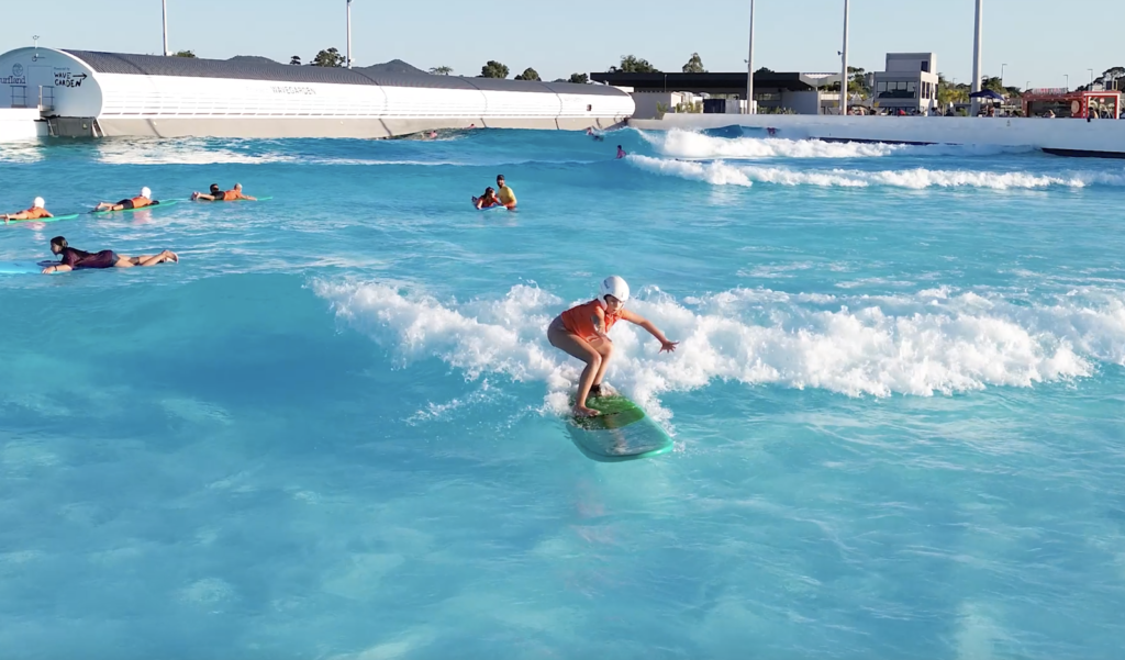 Wavegarden Wavegarden Bays: the best place to learn to surf - Wavegarden
