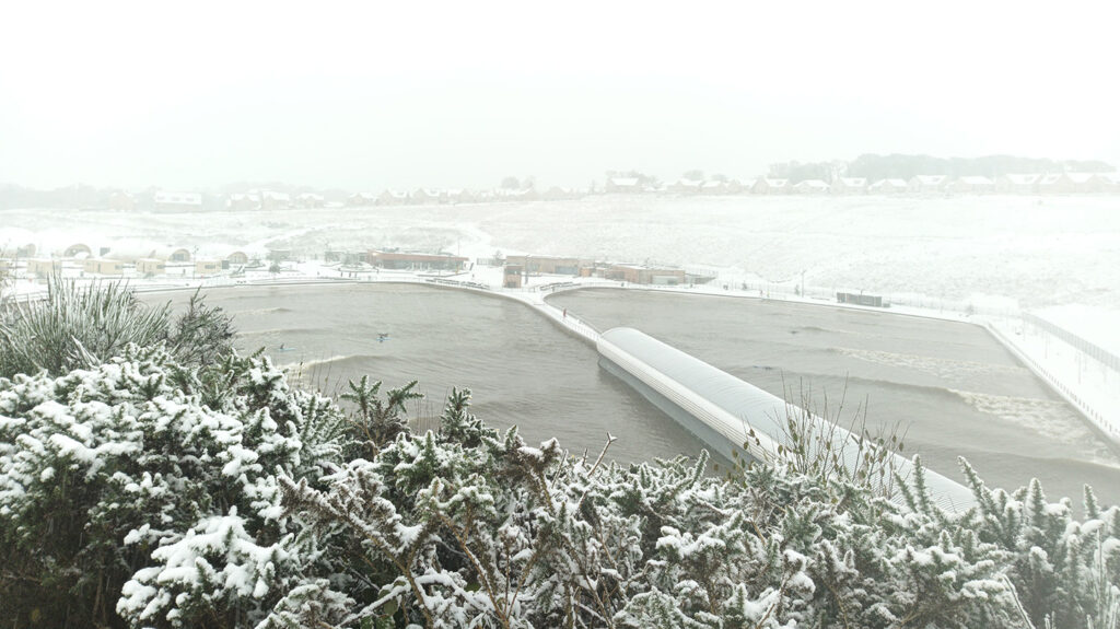 Wavegarden LOST SHORE SURF RESORT - Wavegarden